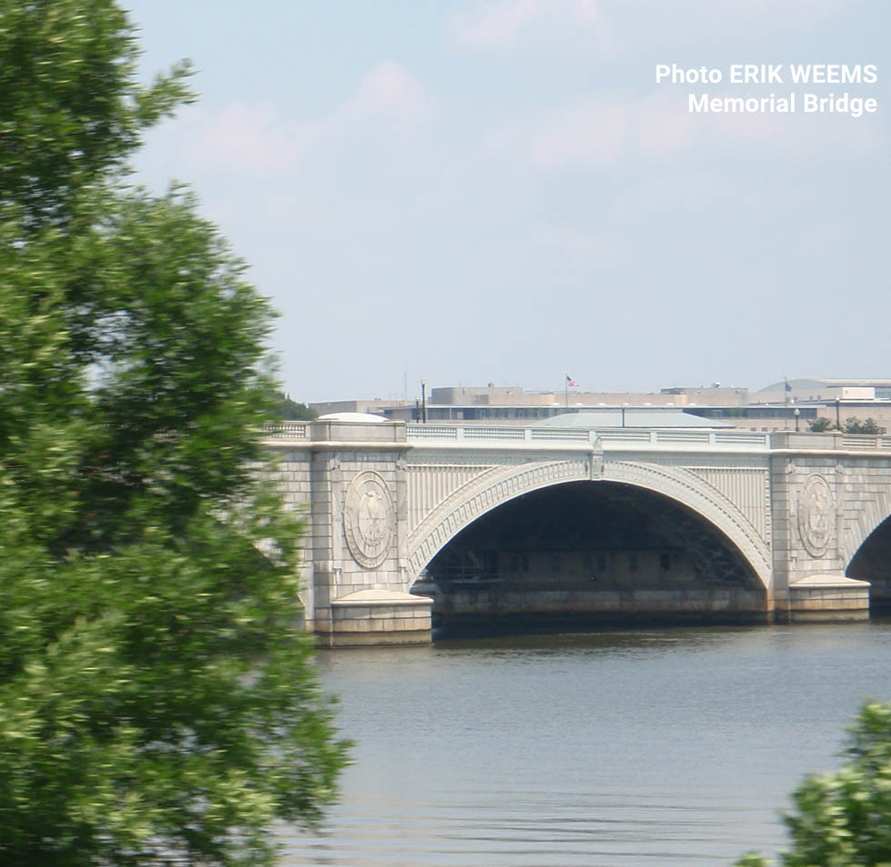 25 photos of Memorial Bridge - Page 2